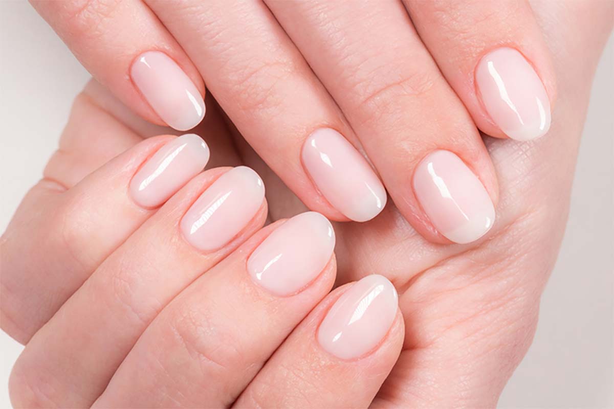 Top 5 Nail Designs & Shapes You Can’t Miss in 2025 - Emerald Spa